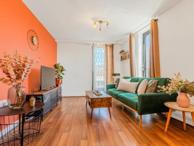 Apartment at Evelyn Street, Greater London