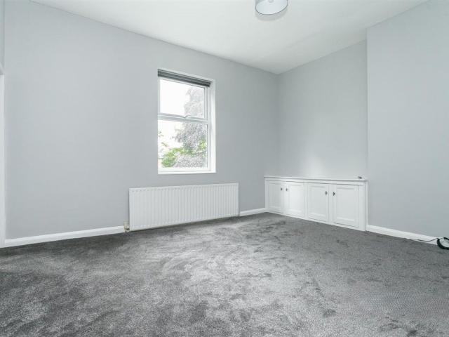 Apartment at Evering Road, Greater London