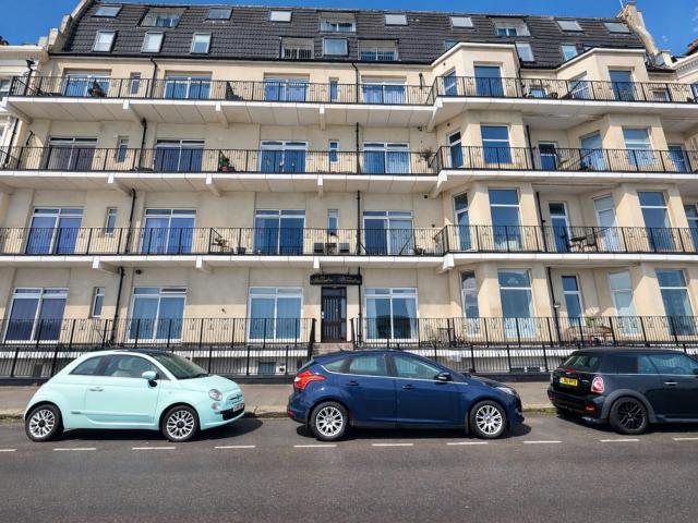 Apartment at Eversfield Place, St Leonards