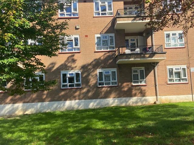 apartment at Eversleigh Road, London