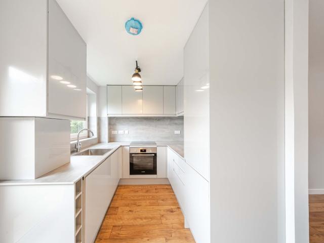 Apartment at Ewell Road, Greater London