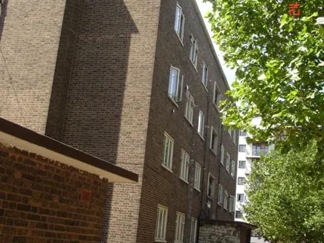 Apartment at Ewhurst Close, Greater London