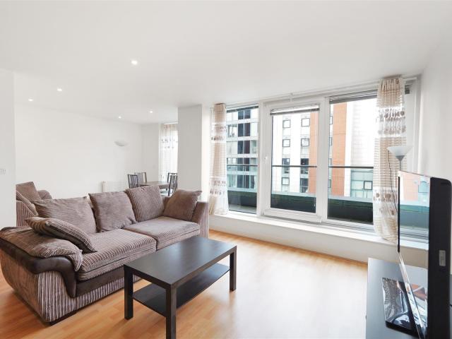 Apartment at ExCeL Marina, Greater London