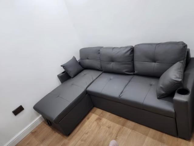 Apartment at Eyhurst Close, Greater London