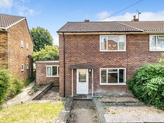 Apartment at Fox Lane, Winchester