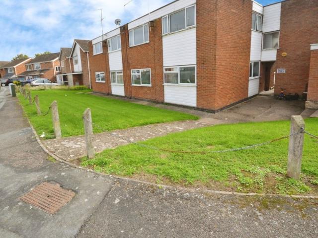 Apartment at Foxcroft Close, Leicester