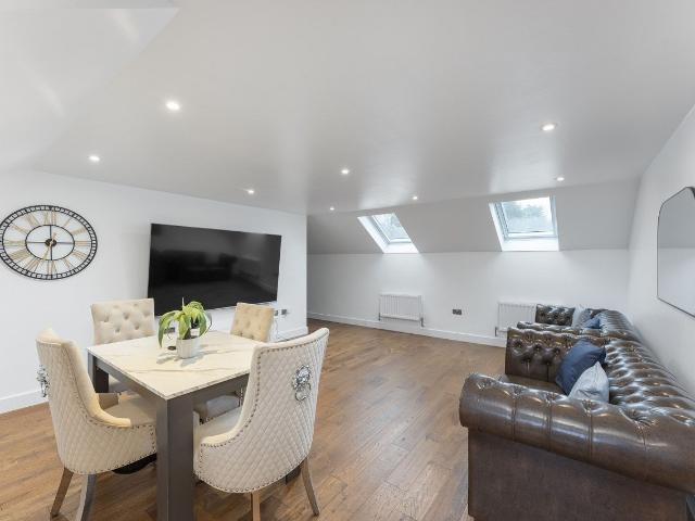Apartment at Foxley Lane, Greater London