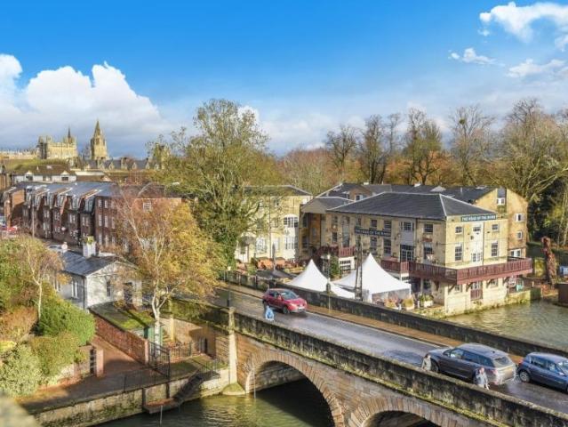 Apartment at Folly Bridge, Oxford