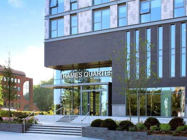 Apartment at Forbury Road, Reading