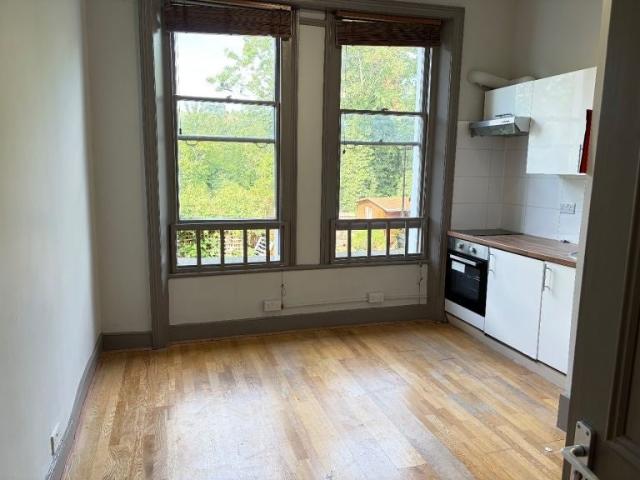 Apartment at Fordwych Road, Greater London
