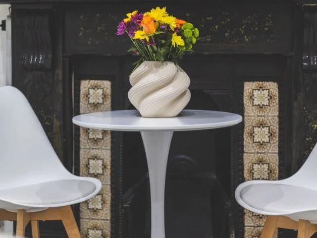 Apartment at Fordwych Road, Greater London