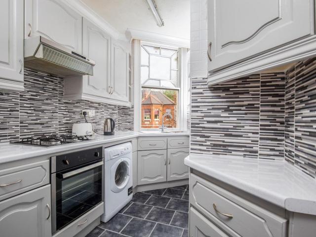 Apartment at Fordwych Road, Greater London
