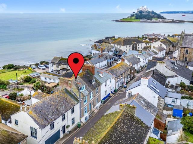 House at Fore Street, Marazion