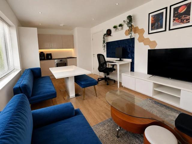 Apartment at Forsyth Road, Woking