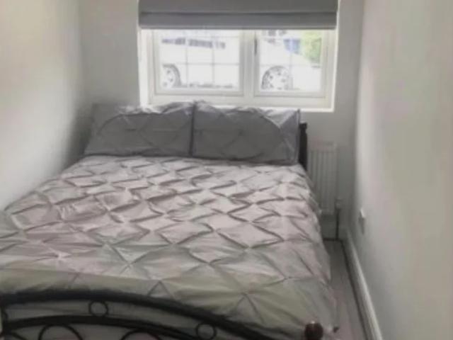 Apartment at Fortescue Road, Greater London