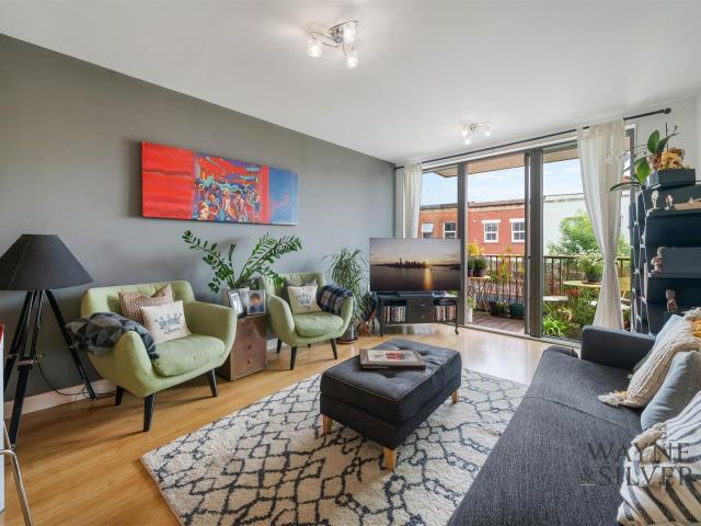Apartment at Fortune Green Road, Greater London