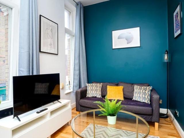 Apartment at Fortune Street, Greater London