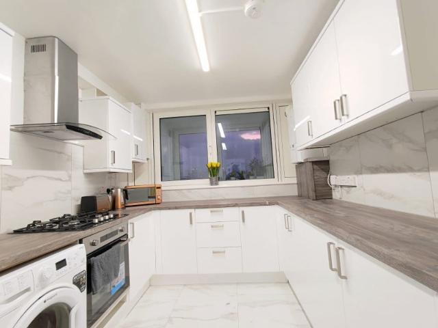 Apartment at Forty Acre Lane, Greater London