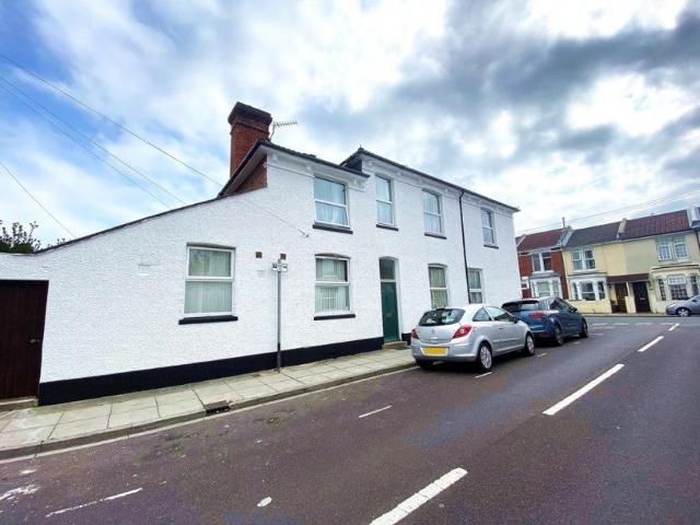 Apartment at Fawcett Road, Portsmouth