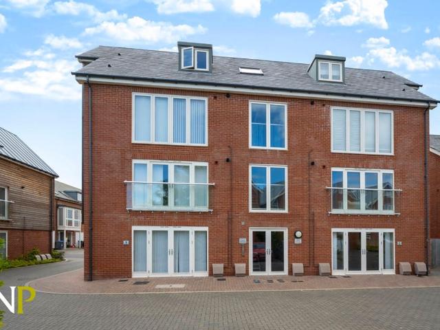 Apartment at Fayrefield Road, East Suffolk