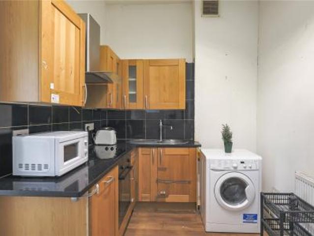 Apartment at Fairbridge Road, Greater London