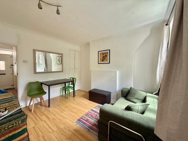 Apartment at Fairclough Street, Greater London
