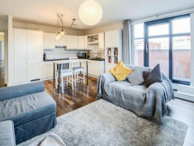 Apartment at Fairfax Street, Coventry