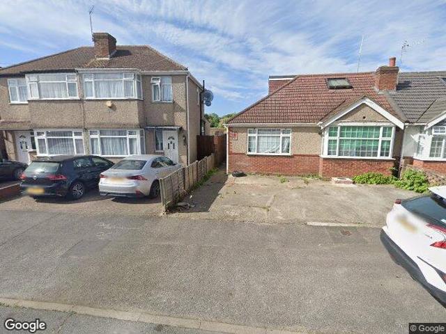 Apartment at Fairholme Crescent, Greater London