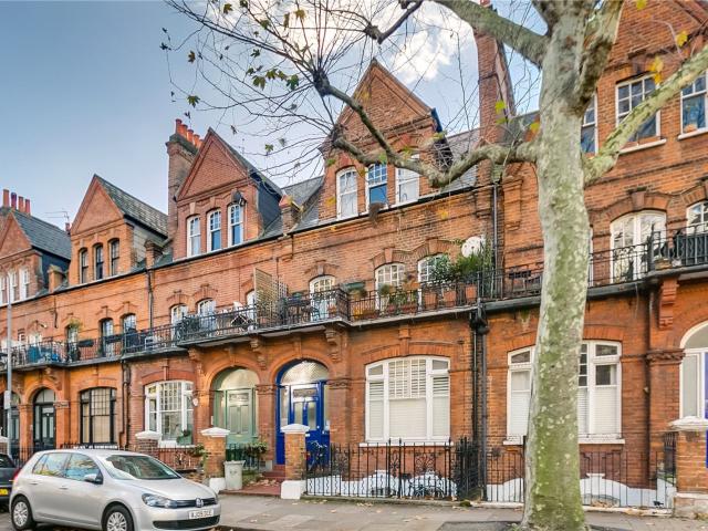 Apartment at Fairholme Road, Greater London