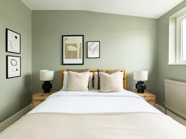 Apartment at Fairholme Road, Greater London
