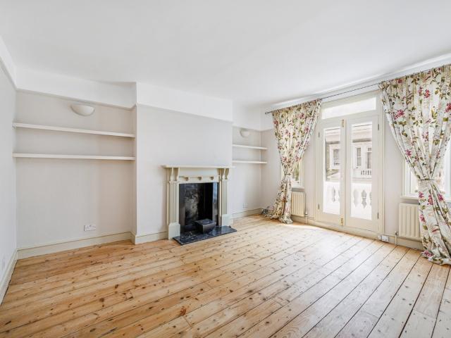 Apartment at Fairholme Road, Greater London