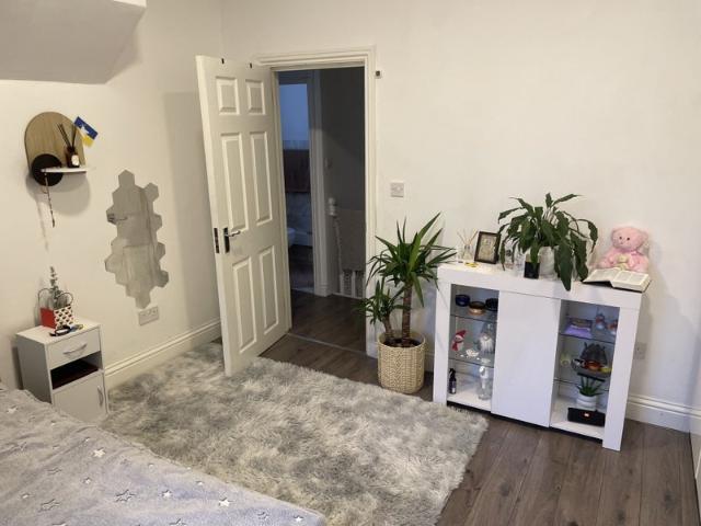 Apartment at Fairland Road, Greater London