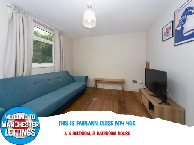 Apartment at Fairlawn Close, Manchester