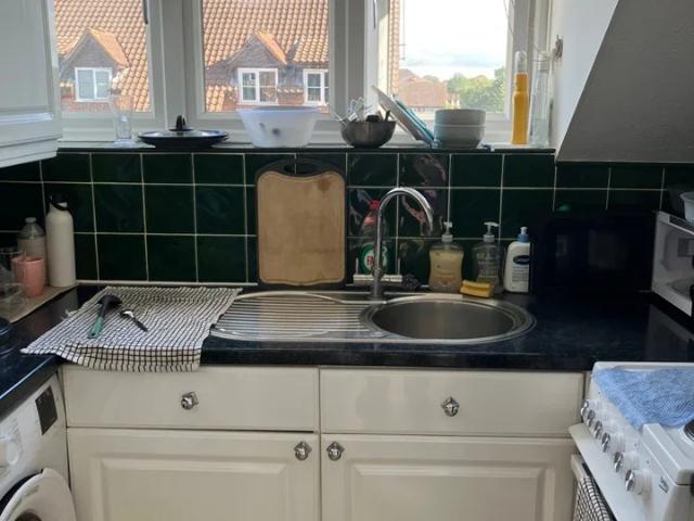 Apartment at Falcon Close, Dartford
