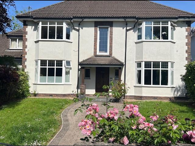 Apartment at Falcondale Road, Bristol