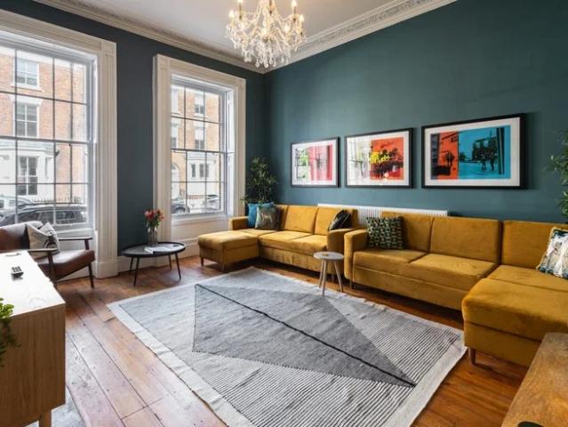 Apartment at Falkner Street, Liverpool