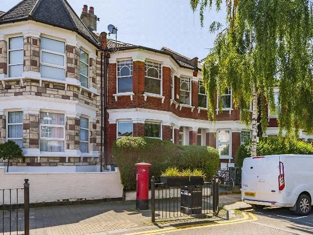 Apartment at Falkland Road, Greater London
