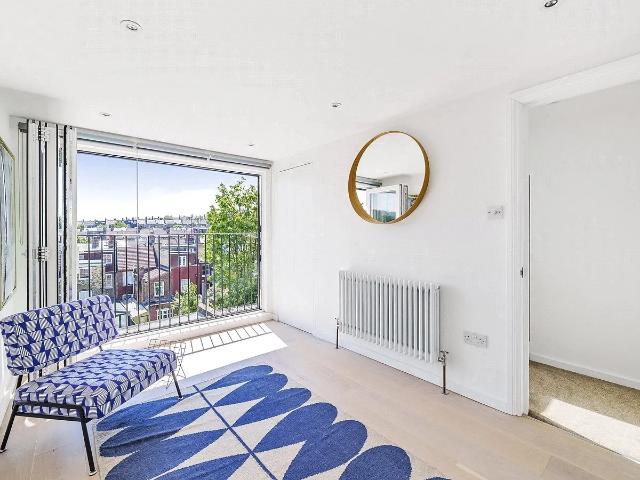 Apartment at Falkland Road, Greater London