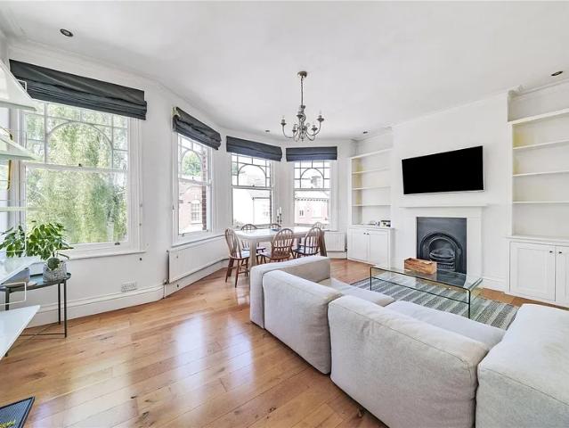 Apartment at Falkland Road, Greater London
