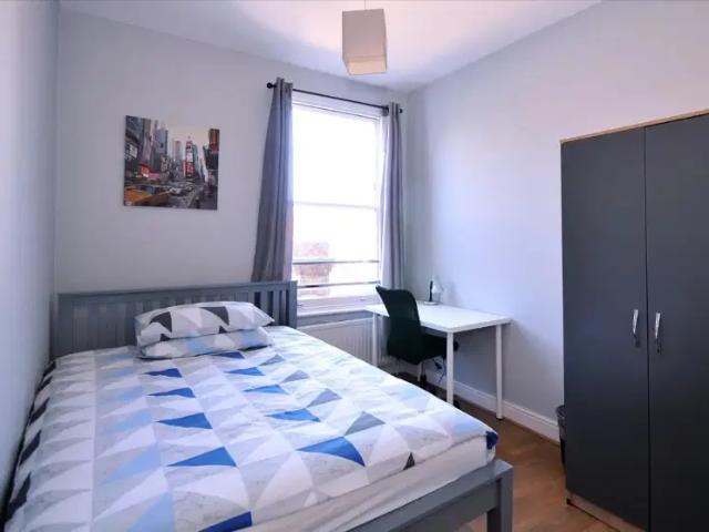 Apartment at Falkland Road, Greater London