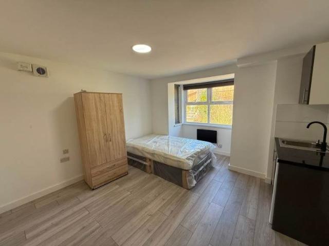 Apartment at Falling Lane, Greater London