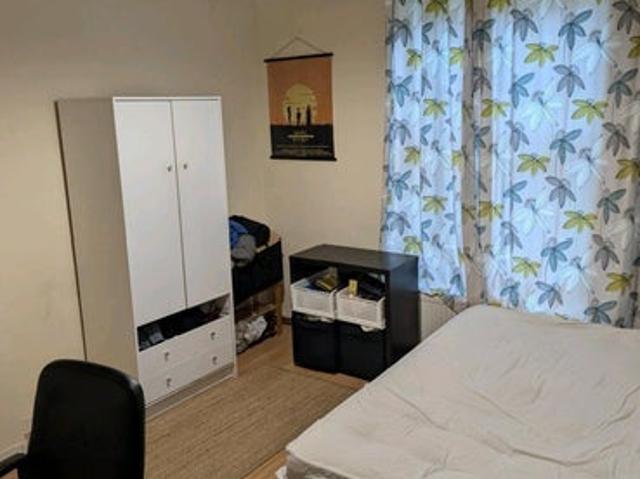 Apartment at Falmouth Road, Greater London