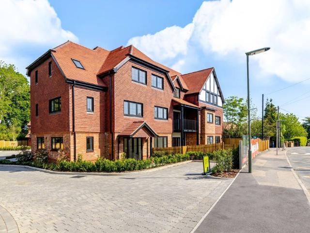 Apartment at Farleigh Road, Warlingham