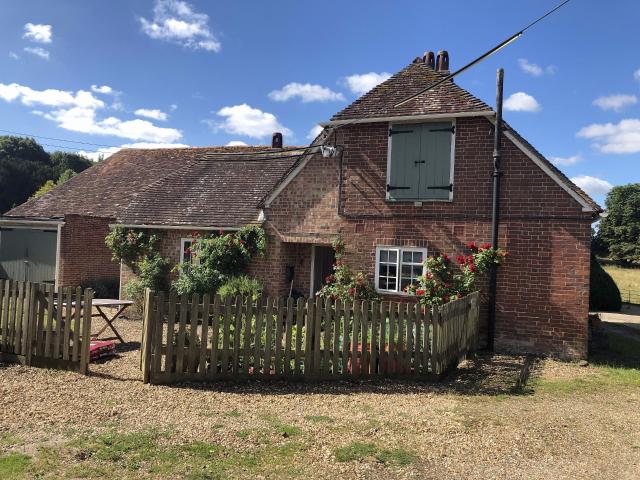 Apartment at Farm Drive, Winchester