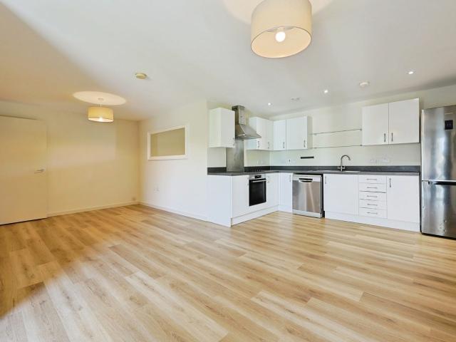 Apartment at Farm Lane, Greater London