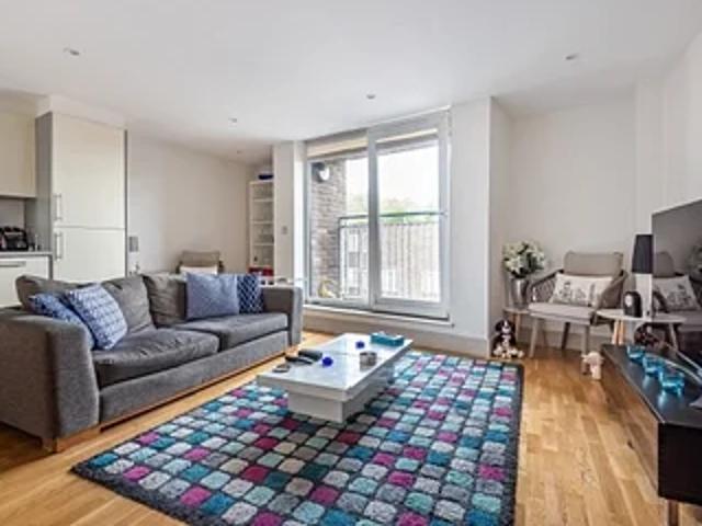 Apartment at Farmers Road, Greater London