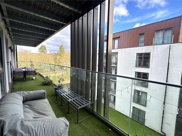 Apartment at Farnborough Road, Rushmoor