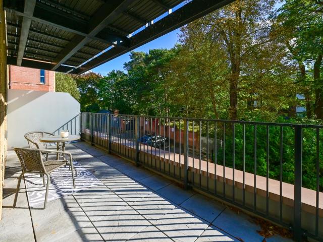 Apartment at Farnborough Road, Rushmoor