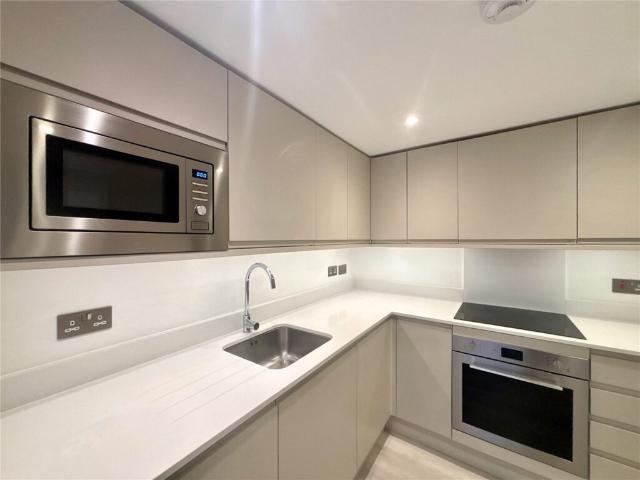 Apartment at Farnborough Road, Rushmoor
