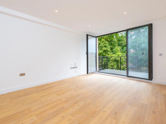 Apartment at Farnborough Road, Rushmoor